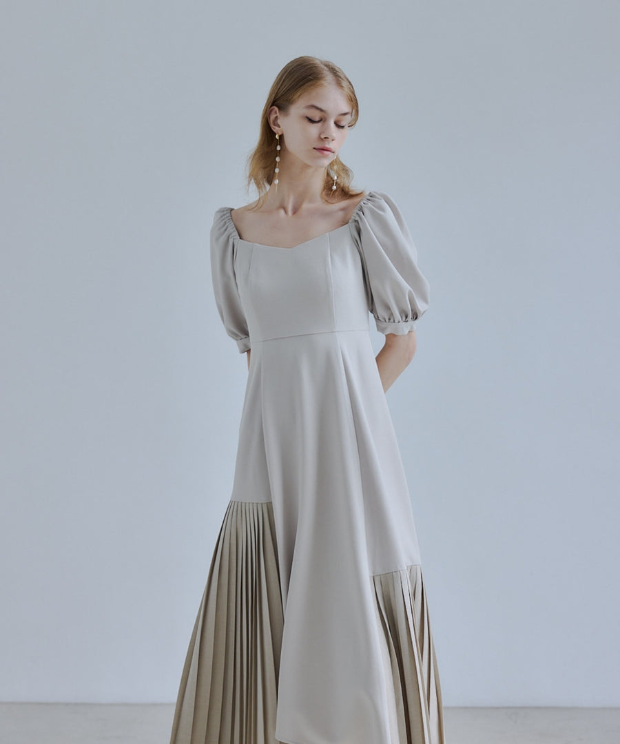 Pleats docking dress【Light beige】